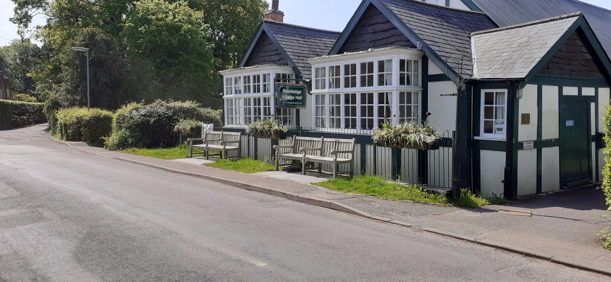 Rowledge Village | A village on the edge of a forest